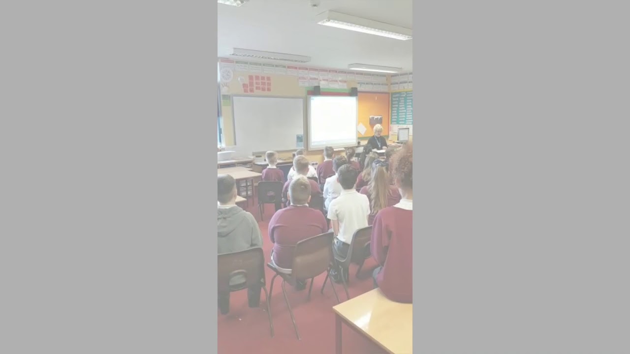 Red Hall Primary School One Minute of Music - YouTube