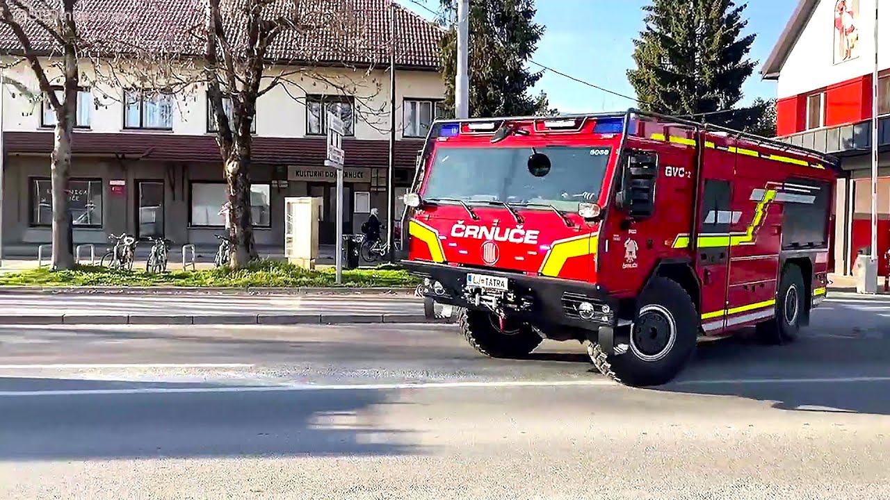 [NOVO VOZILO TATRA] Izvoz PGD Črnuče GCGP-1, GVC-2 - na požar - YouTube