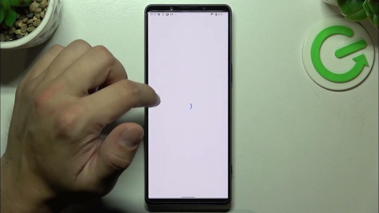 How to Use Google Assistant on Lock Screen on SONY XPERIA 1 IV - Google Assistant Management ...