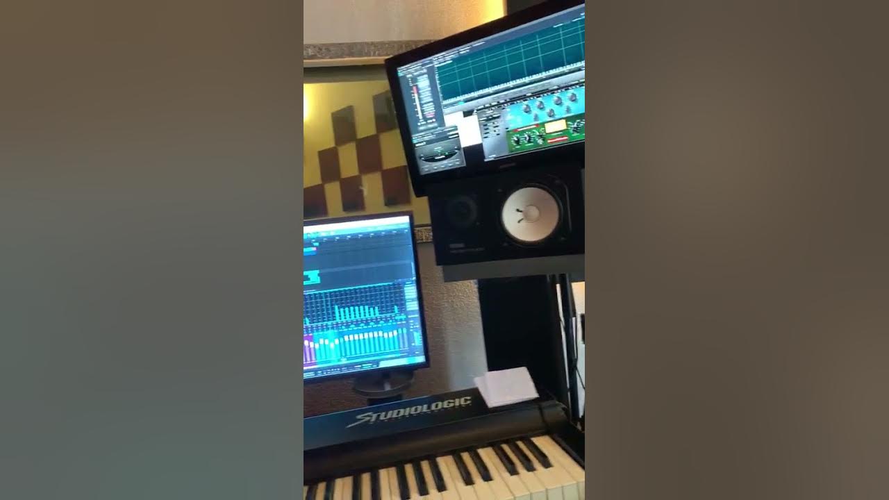 Soon Bl Aleb Ya Lebnan Toni Kiwan قريبا بالقلب يا لبنان طوني كيوان