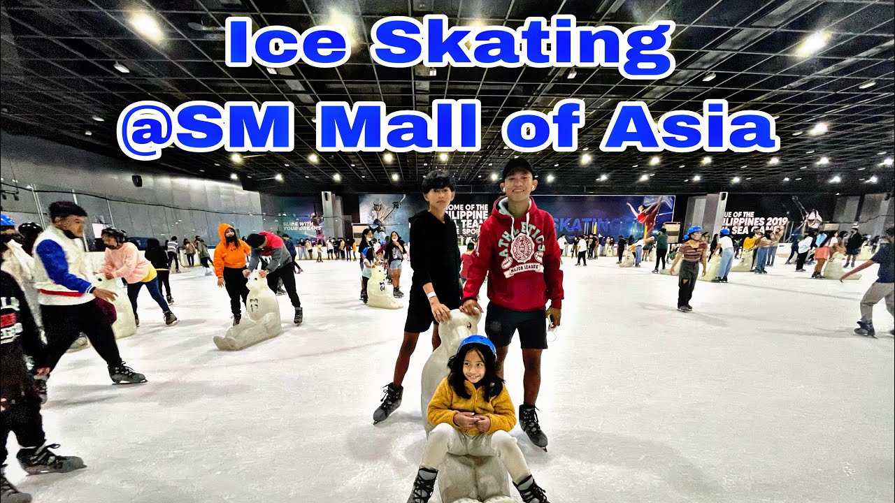 Playing Ice Skating- SM Mall Of Asia - YouTube