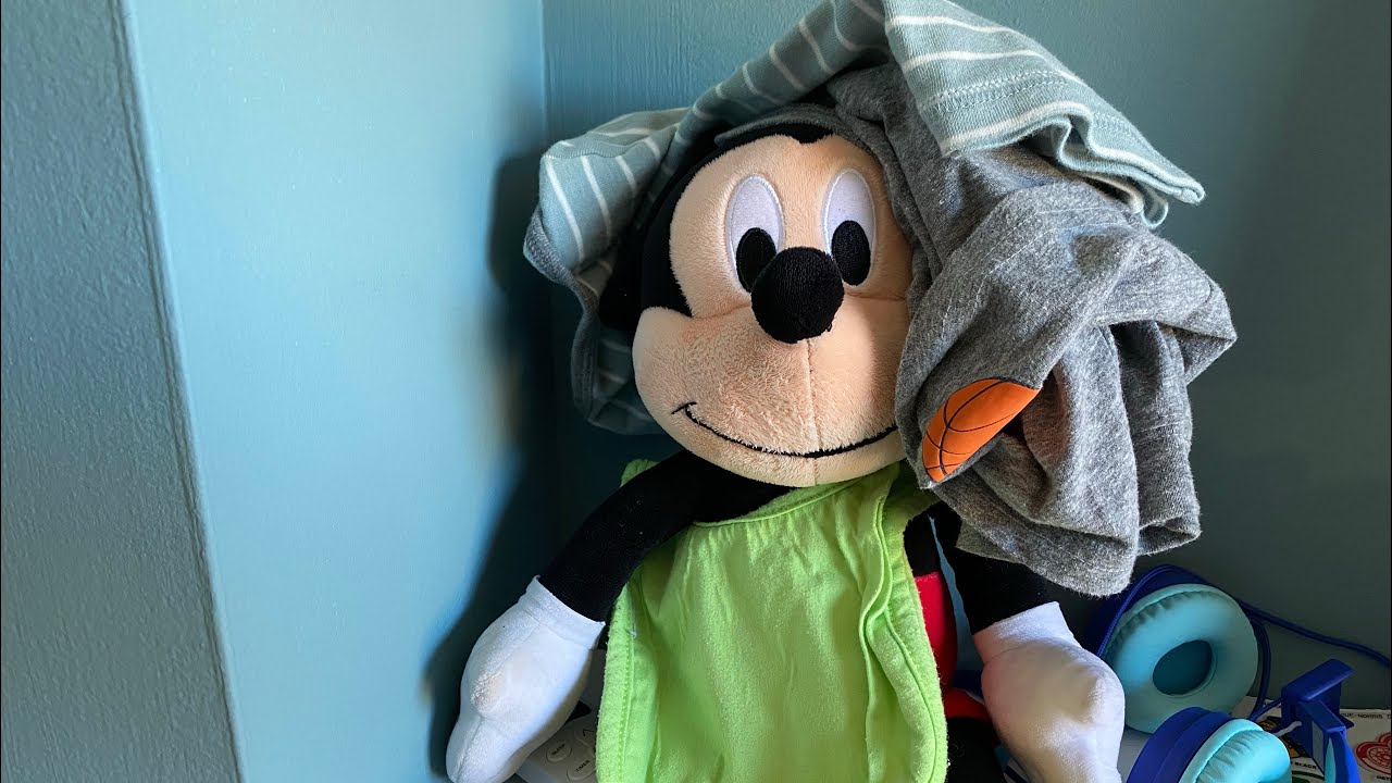 Educational: Baby Mickey Mouse learns how to be a big boy and do things ...