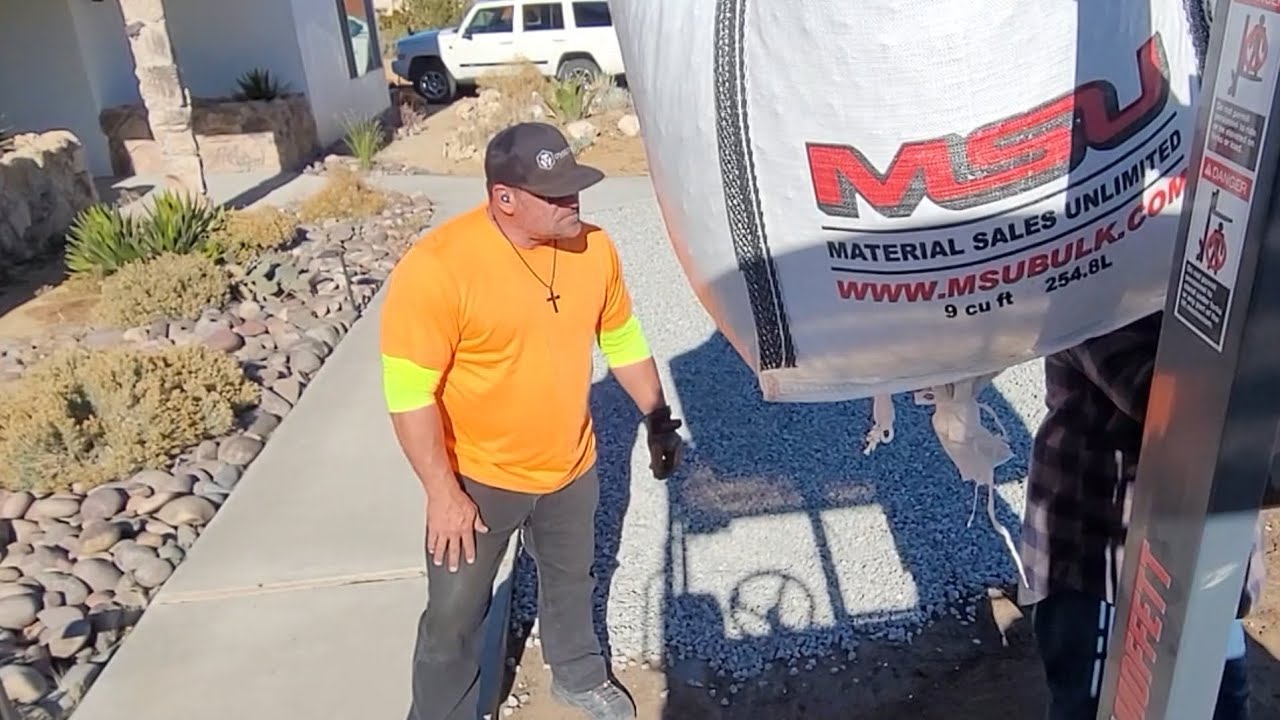 How to Bottom Dump Rock Bags. Flatbed and Moffet Delivery # ...