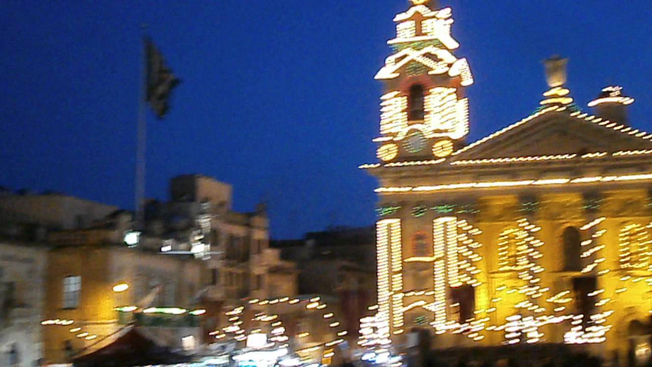 Floriana Festa San Publju l Hadd 22 ta' April 2012 Il Knisja mzejna b ...