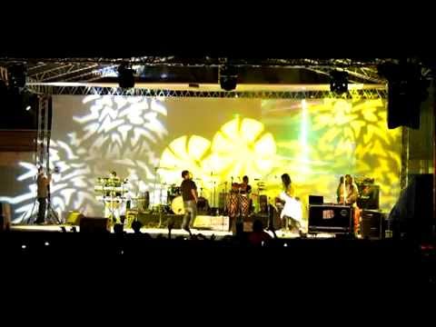 Nhatty Man live @ Laphto Mall on the debut album "Man" concert - YouTube