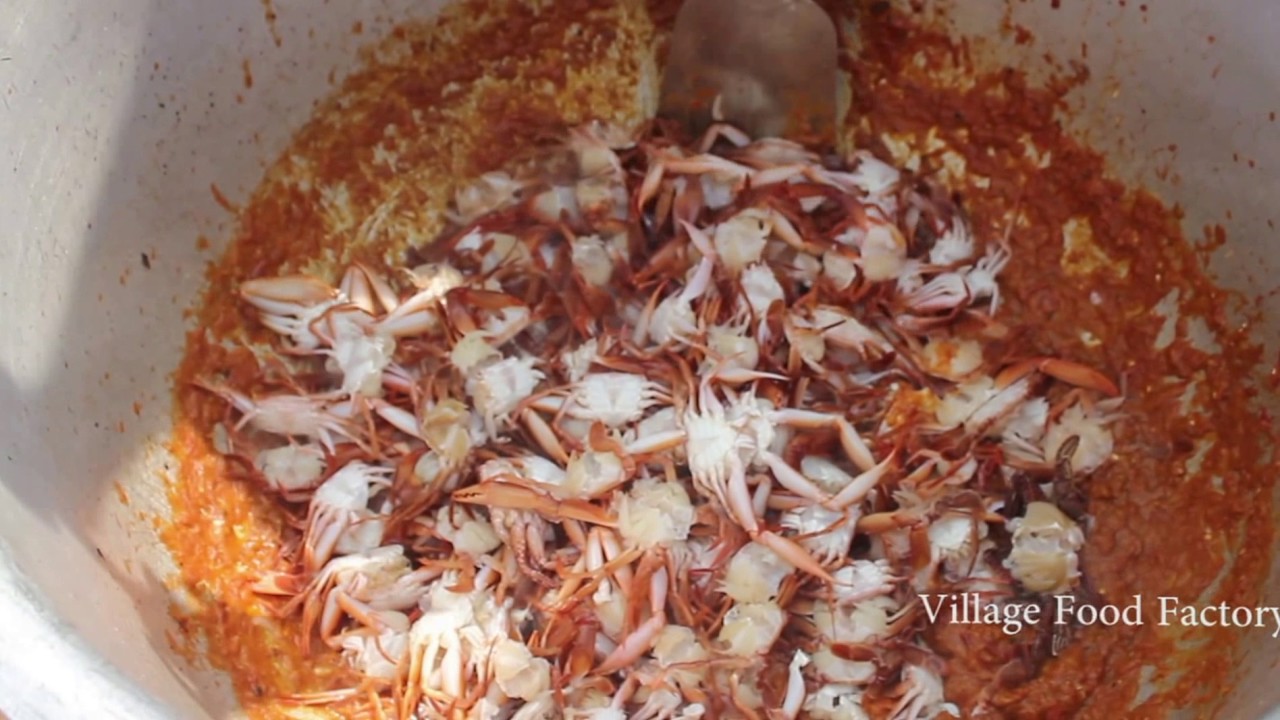 Copy of CRAB Rain!!!! / Using 500 CRABS / Prepared by my Daddy - YouTube