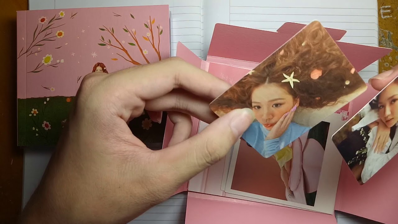 Unboxing CD AMEE - "dreAMEE" (The 1st Full Album) - YouTube