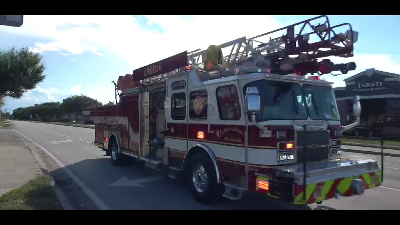 Martin county Fire Rescue - Ladder 18 responding to a Fire Alarm - YouTube