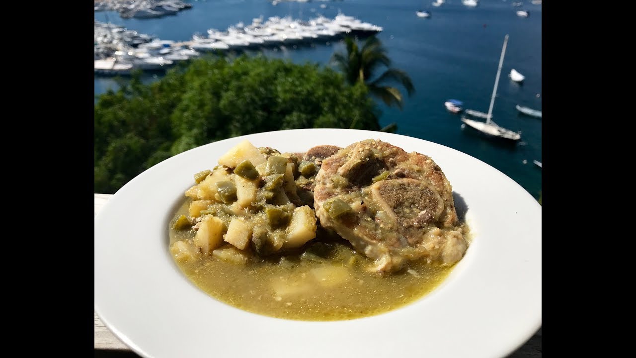 CODILLO DE PUERCO EN SALSA VERDE CON PAPAS Y NOPALITOS - YouTube