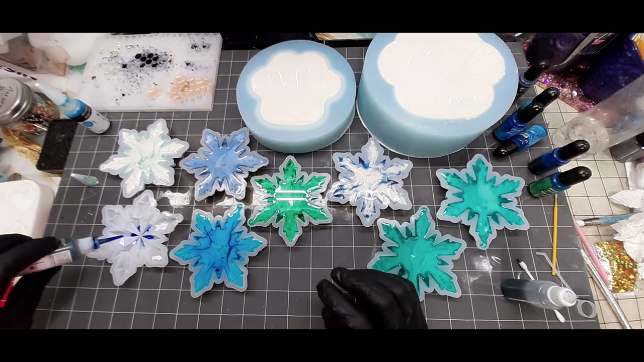 #272 inked snowflakes made with deep pour resin - YouTube