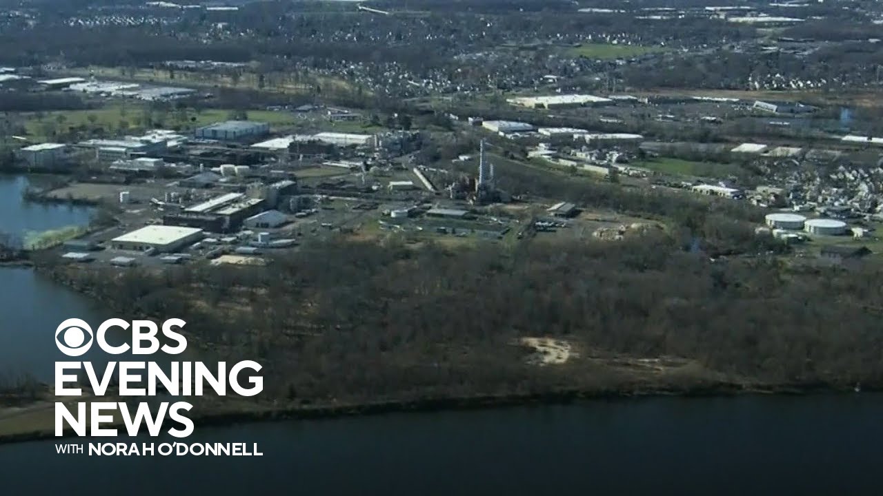 Chemical spill prompts tap water advisory in Philadelphia - YouTube