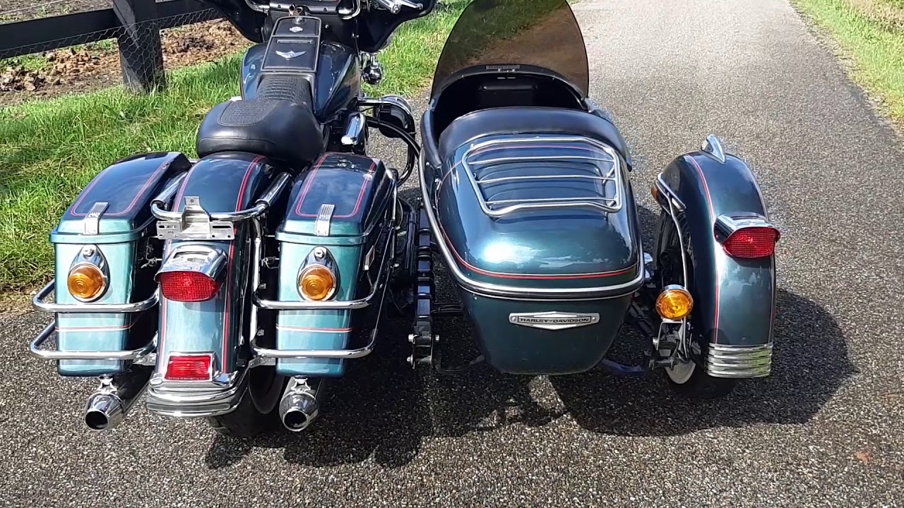 Harley sidecar gespann beekbergen - YouTube