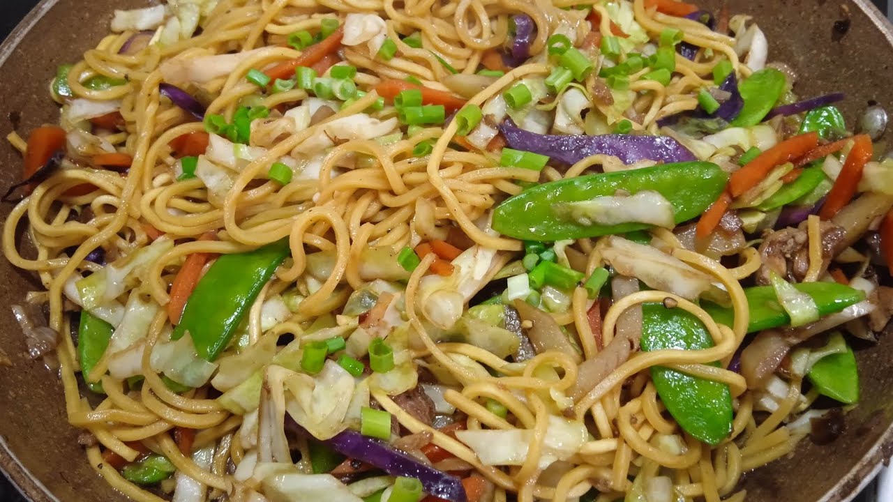 Pancit Canton ..more gulay - YouTube