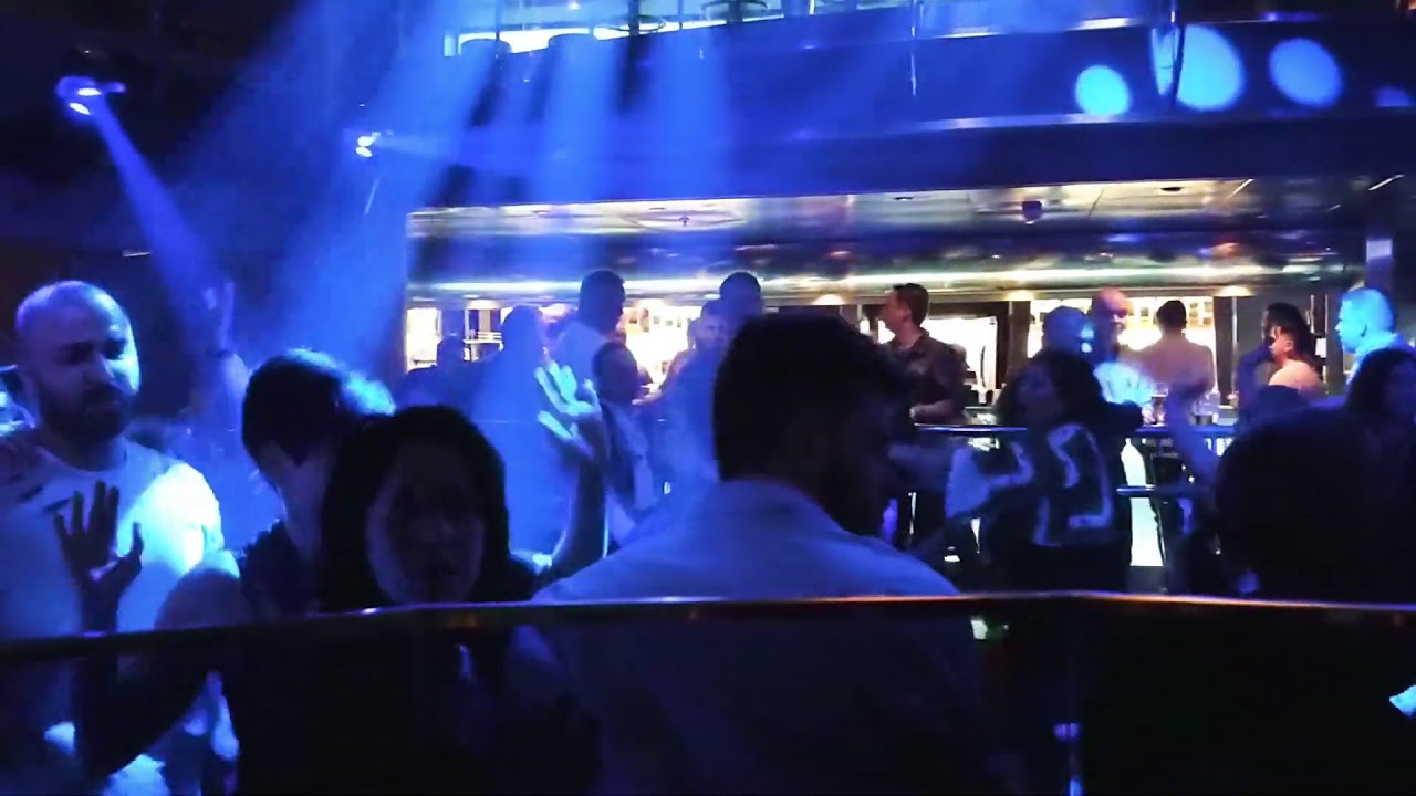 Ms Color Magic night club Palazzo little fun 😜 - YouTube