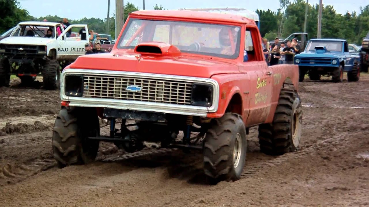 Heavy Hitters Mud Racing Series 4 - YouTube