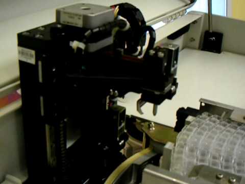 Mindray BS-300 problem with cuvette loader - YouTube