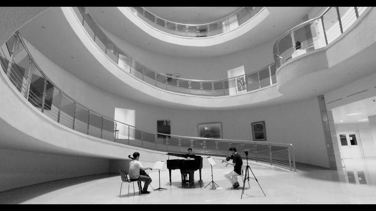 [푸디토리움 트리오] Ryuichi Sakamoto - Bibo No Aozora (영화 Babel OST) - YouTube