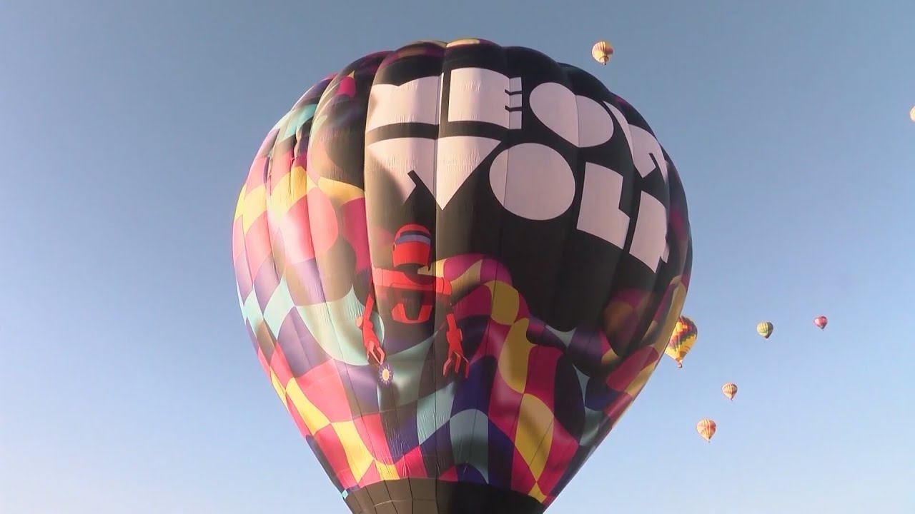 Meow Wolf unveils the 'Skyworm' hot air balloon - YouTube