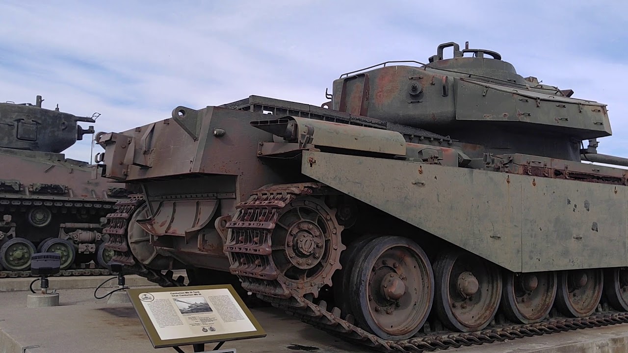 Calgary Military Museum Walkaround of the Around the Armored Vehicles ...