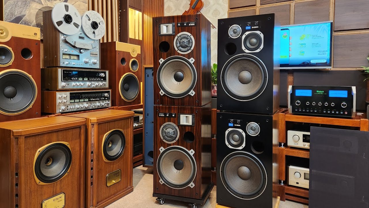 SO SÁNH 2 EM HOA HẬU NHÀ PIONEER ( S933 VÀ S180A ) nên chọn em nào quá ...