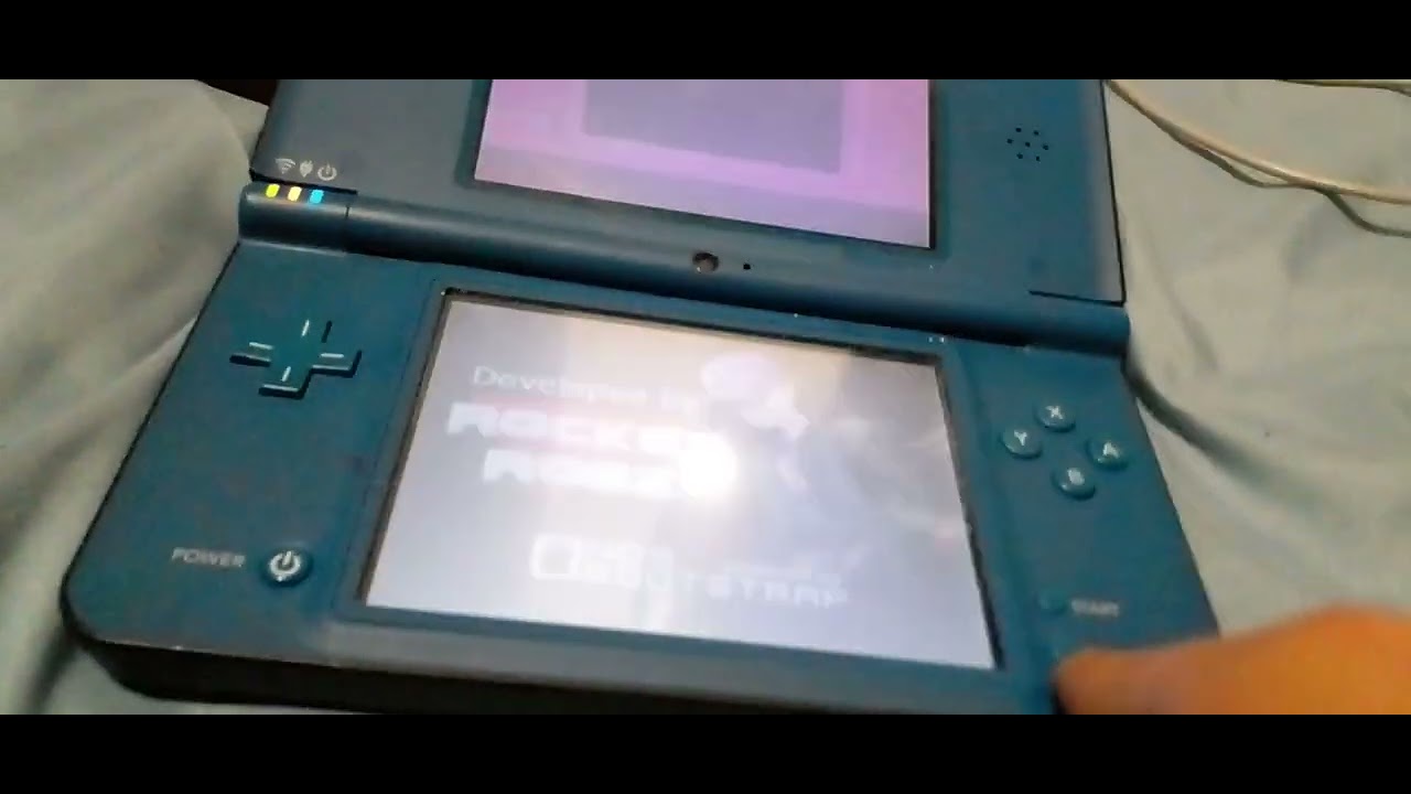 Como instalar twilight menu para nintendo ds - YouTube