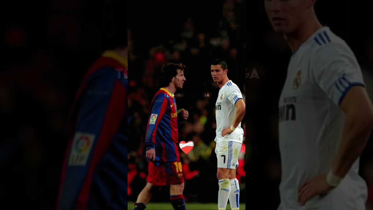 Messi's Iconic Walk ️‍🩹 | Ronaldo Watching Messi #football #shortsfeed ...