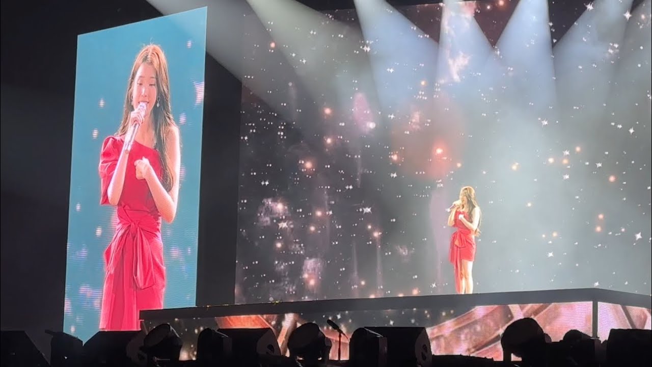 [IU London concert] part 4 - YouTube