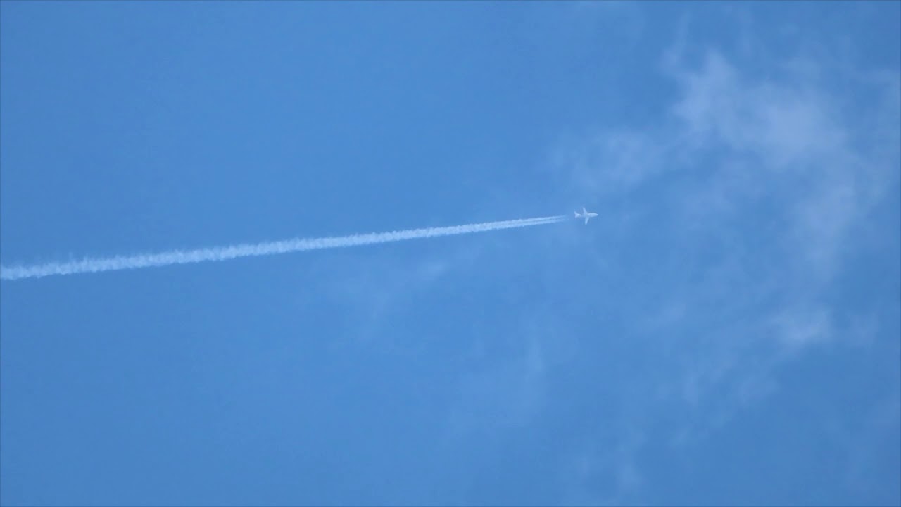 Beechcraft Beechjet (BE40) at 42k feet - YouTube