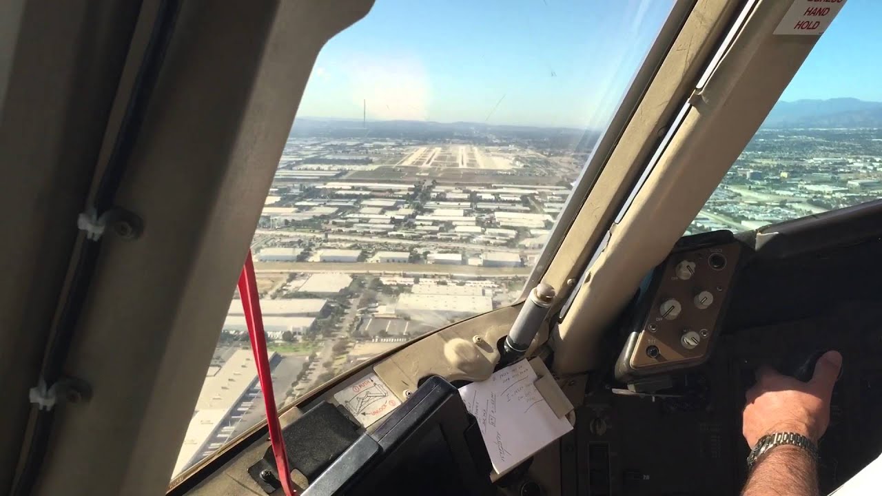 Boeing 767 approach ONT - YouTube