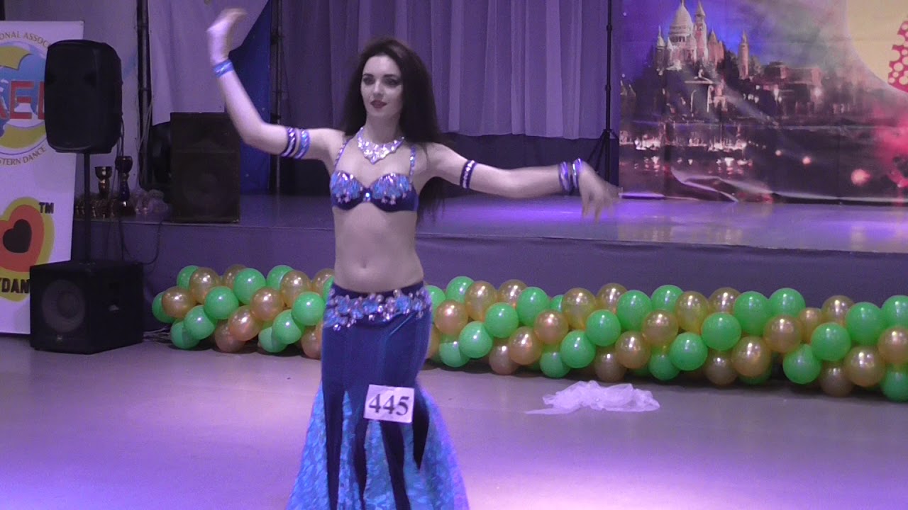 Костюшко Юлия табла соло Raqs Studio "Amjad" рук. Ольга Ахапкина - YouTube