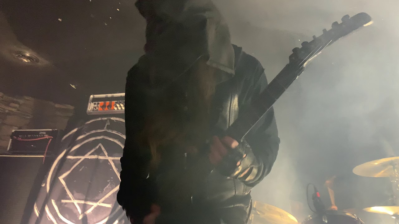 Uada Live - Devoid Of Light 4K - YouTube