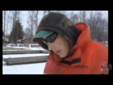 Ice fishing how to use a spud - YouTube