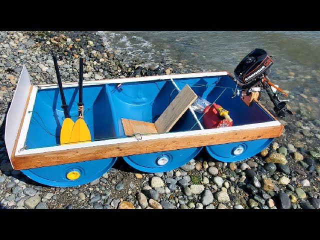 Canoe Made From Barrels Sold At Auction: Chris Craft Barrel Back Speed