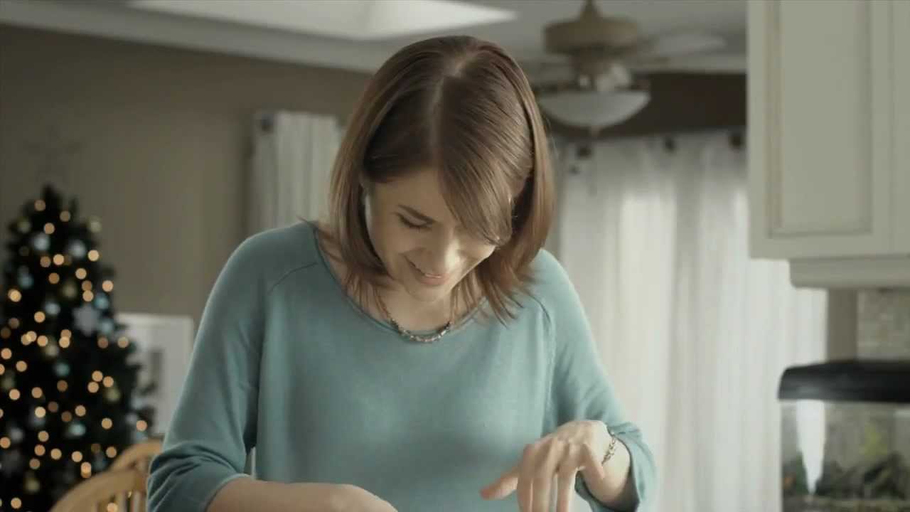 Staples Holiday Commercial - YouTube