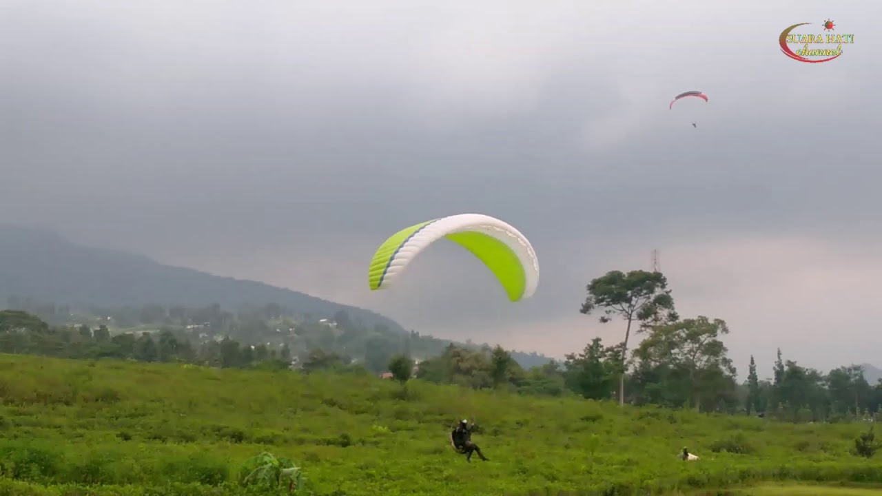 PESONA PARALAYANG BUKIT KEMUNING - YouTube