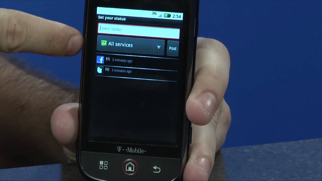 Motorola Cliq MotoBlur Review - YouTube