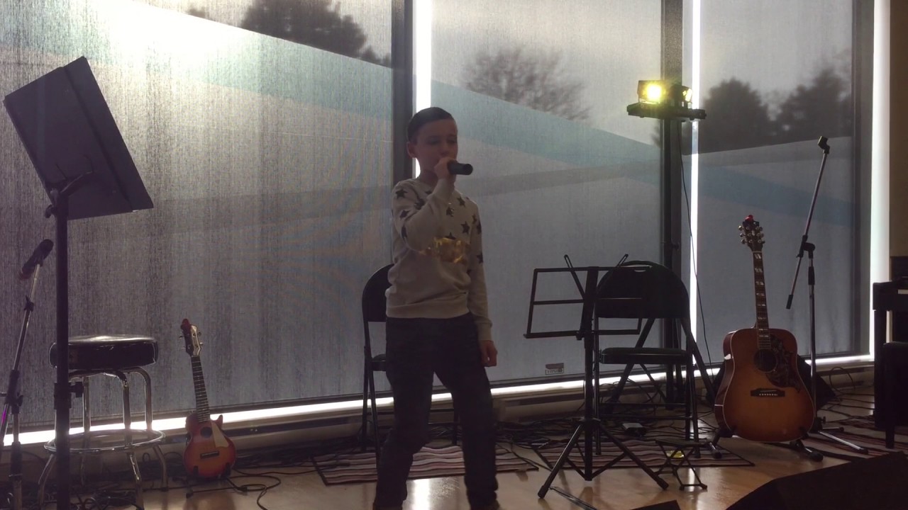 Niklas Stathos Dec. 11 2016 Concert (Lost Boy) - YouTube