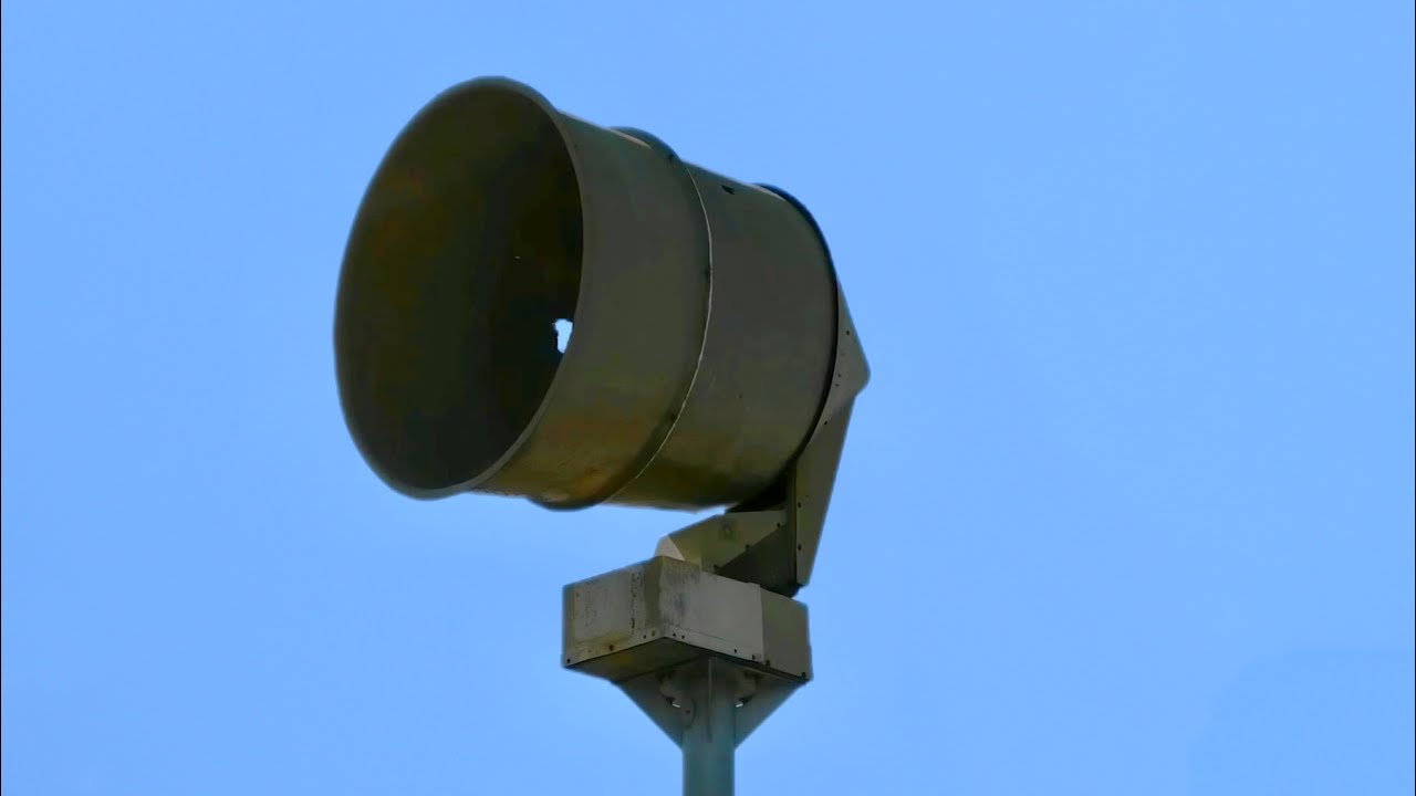 Reverse Wired ACA P-50 Siren Test (Short Alert), Marshall, TX - YouTube
