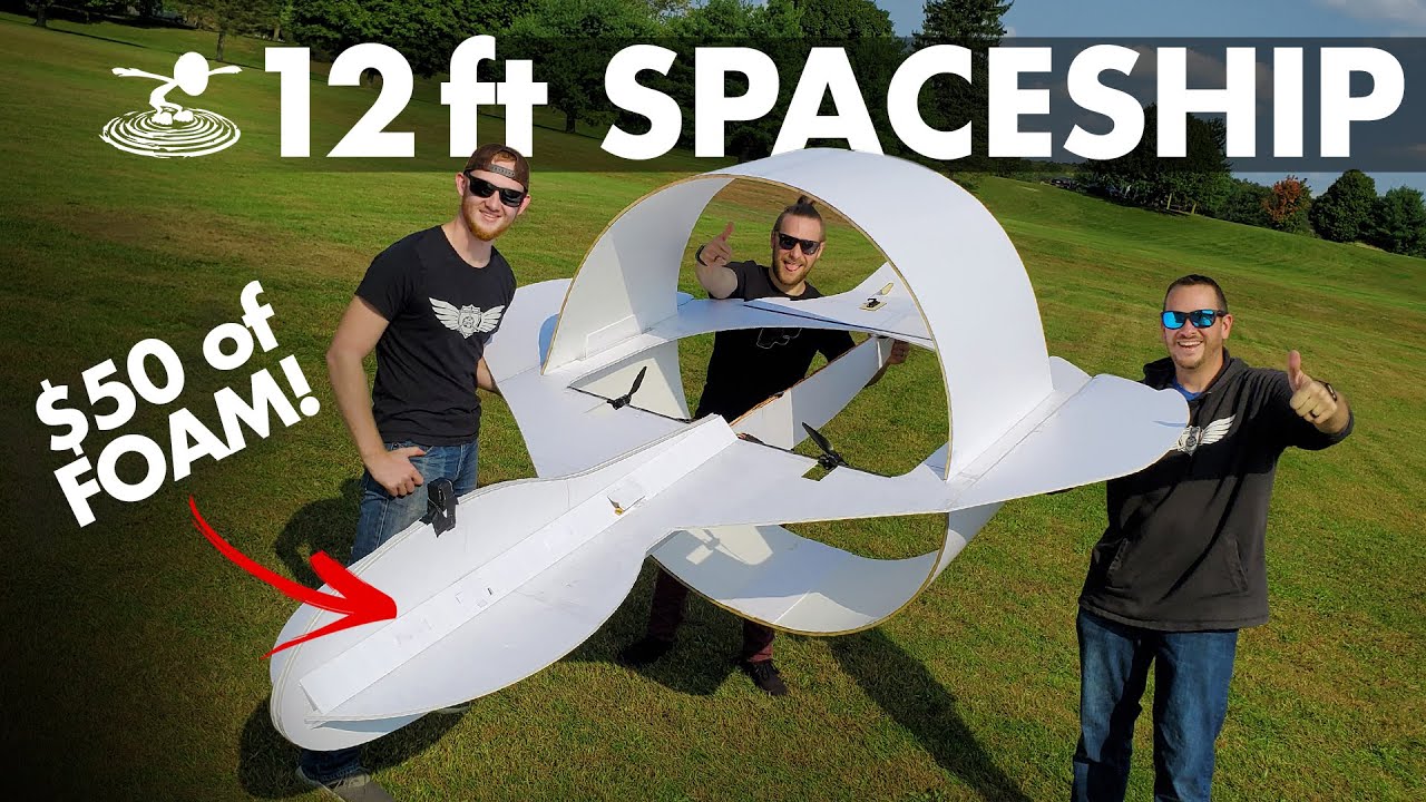 Building & Flying a Giant Spaceship thing 👽 - YouTube