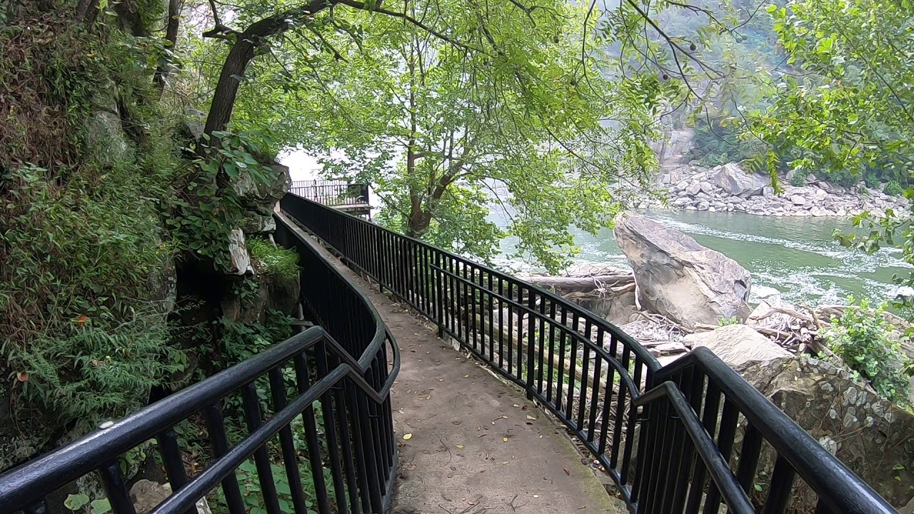 Cumberland Falls State Park Kite Kentucky - YouTube