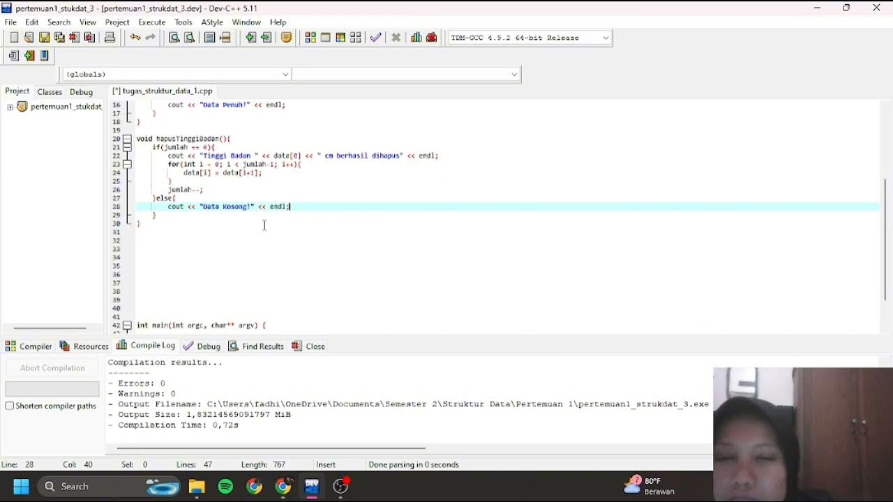 STRUKTUR DATA ARRAY (DALAM BAHASA C++) - YouTube