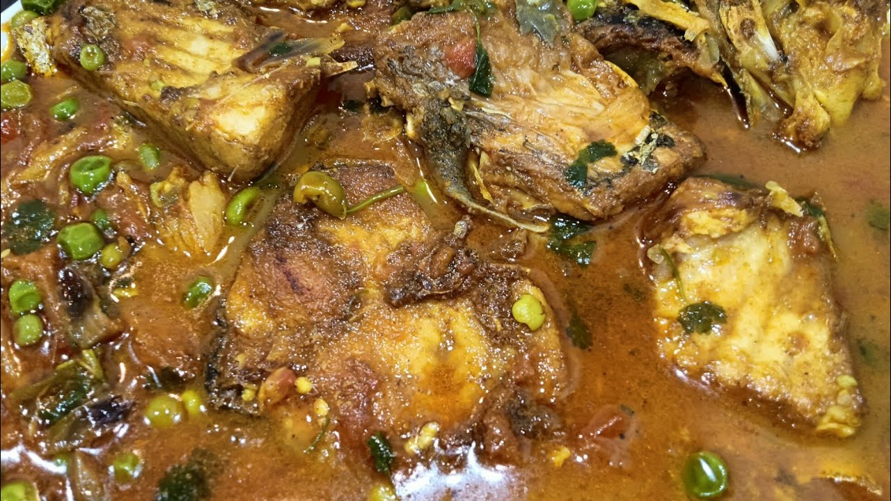 Green Peas Fish Curry 🐟🫛🫛😋😋#fishcurry #fishrecipe - YouTube