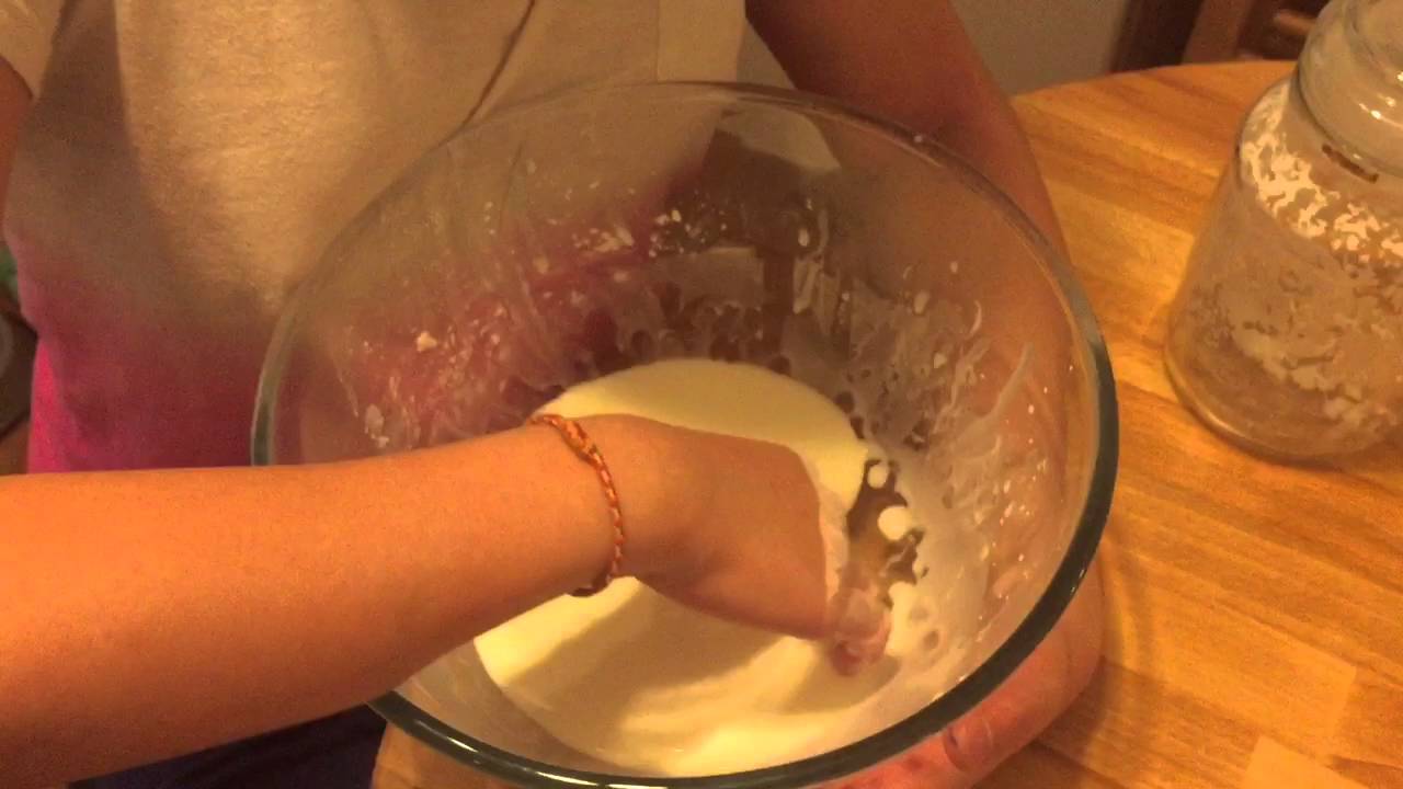 How to make glowing gloop - YouTube