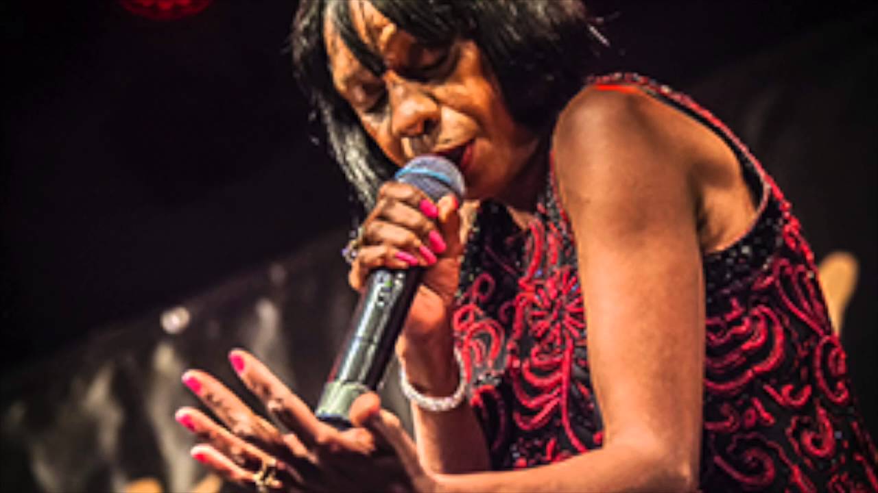 Melvia "Chick" Rodgers & The Mac Men - Somewhere Over the Rainbow - YouTube