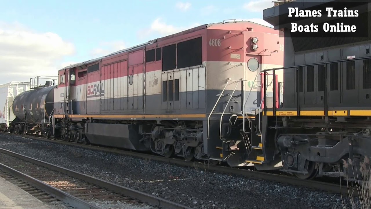 CN2247, CN5679, CN5686, CN2163, And BC RAIL 4608 Engines Mixed Freight ...