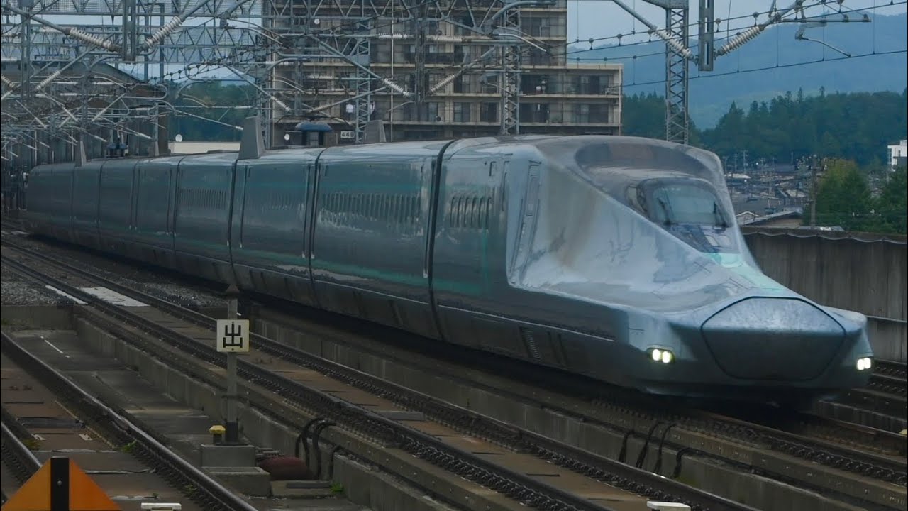 2025年10月5日次世代新幹線E956系Arfa-X仙台〜新青森3往復試運転 試9822B - YouTube