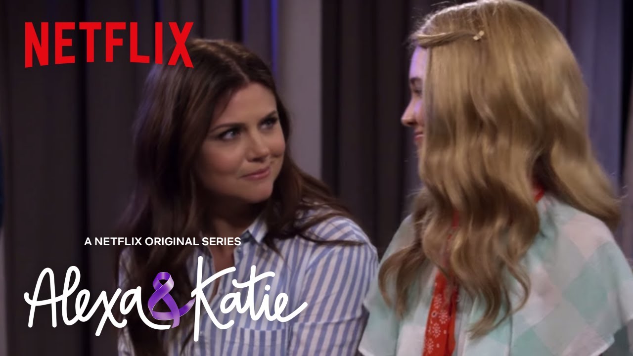 Katies First Kiss Alexa And Katie Netflix After School Youtube