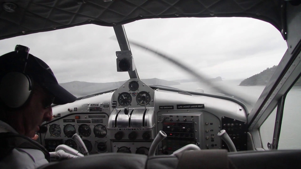 Seaplane Flight from Rose Bay, Sydney, to Cottage Point and return to ...