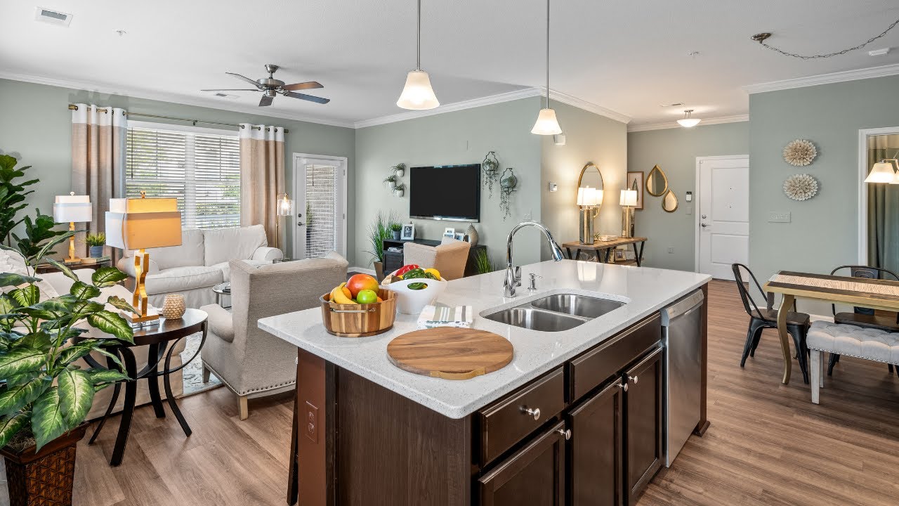 Rowen Model - Guilford at Spence Crossing, Virginia Beach - YouTube