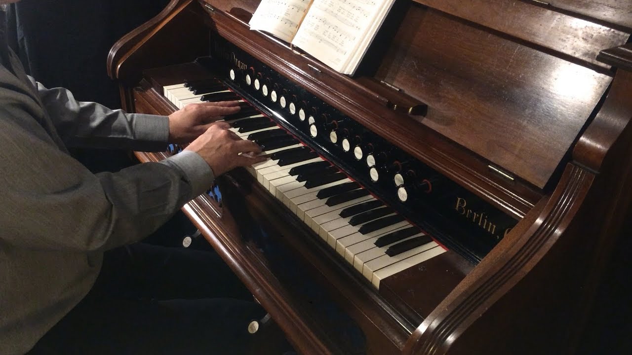 LE P’ING – Folk Melody/Hymn – Berlin Reed Organ - YouTube